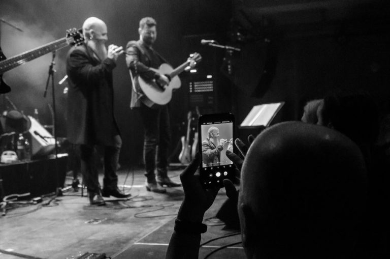 Eric Clayton And The Nine biography – Eric Clayton And The Nine